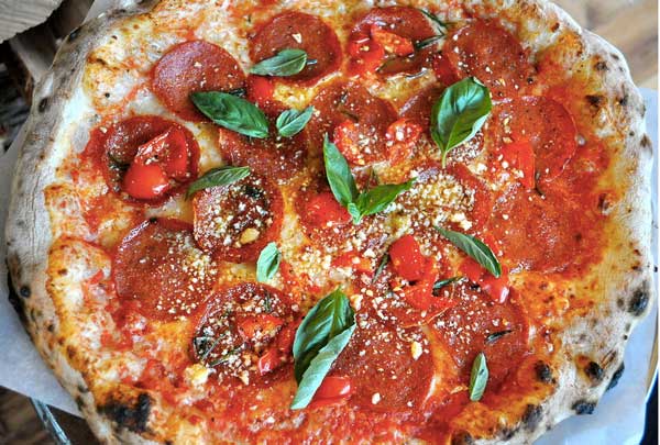 Pizza Please! Our Favorite Pies - The E List